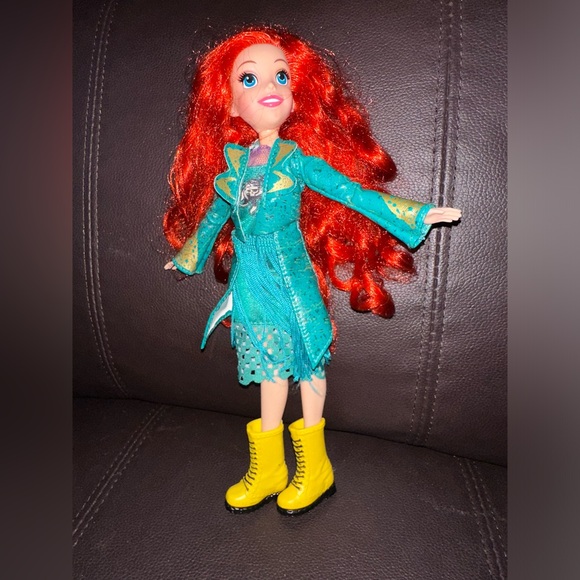 Disney | Toys | Disney Princess Royal Shimmer Merida Fashion Doll 1 ...